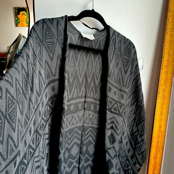 hinge | Jackets & Coats | Dark Gray Extremely Lightweight Cape | Poshmark